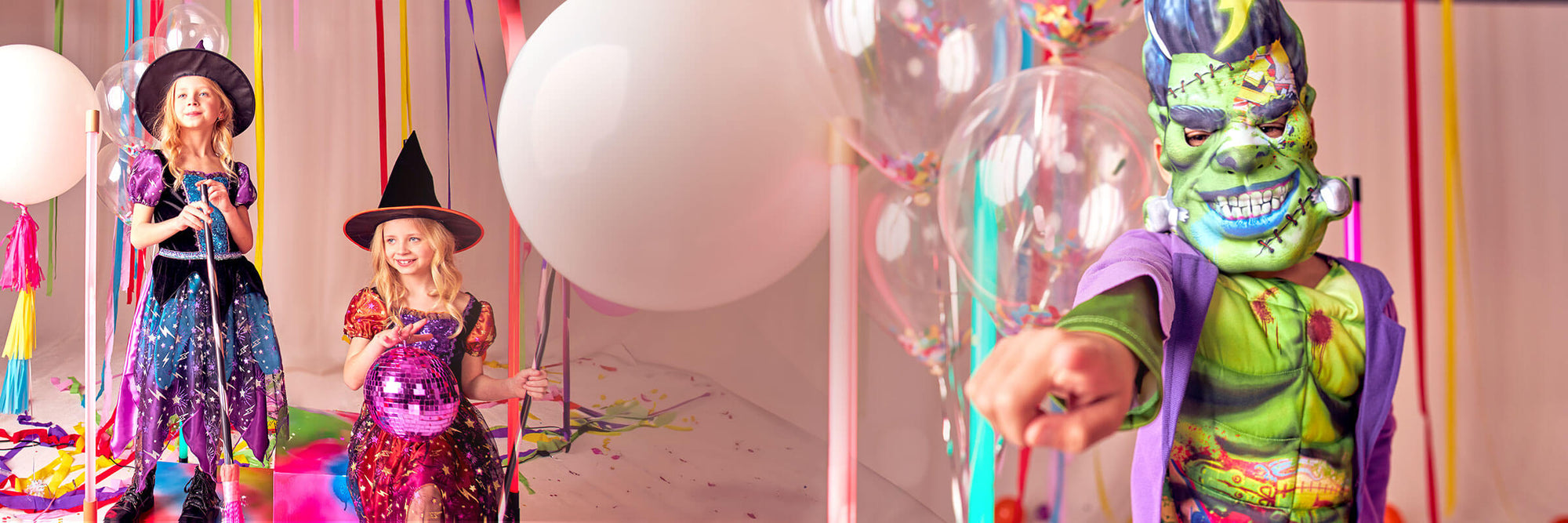 Fancy Dress Costumes for all Occasions | Smiffys